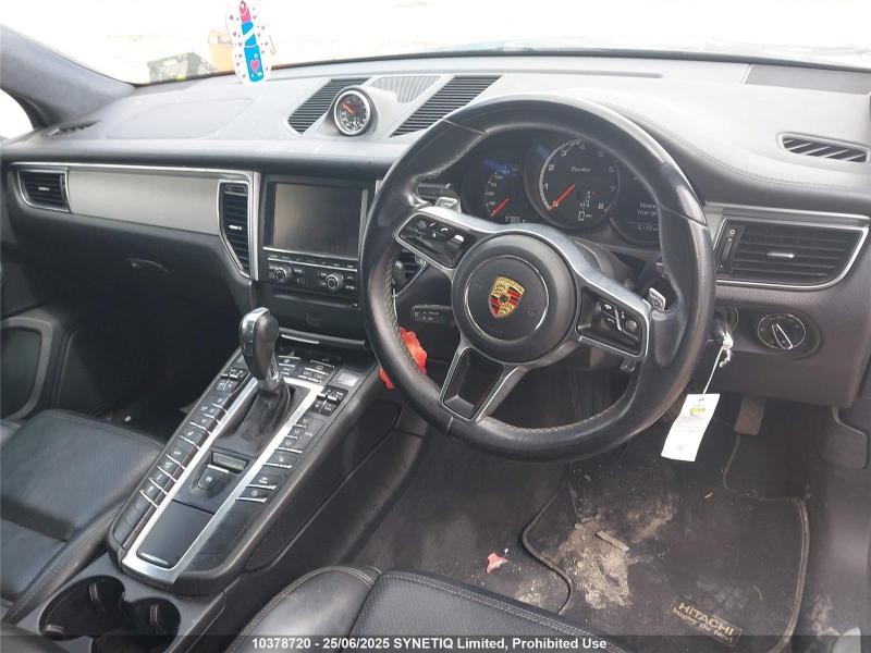 2014 PORSCHE MACAN TURBO PDK 3604cc TURBO PETROL SEMI AUTO 7 Speed 5 ...