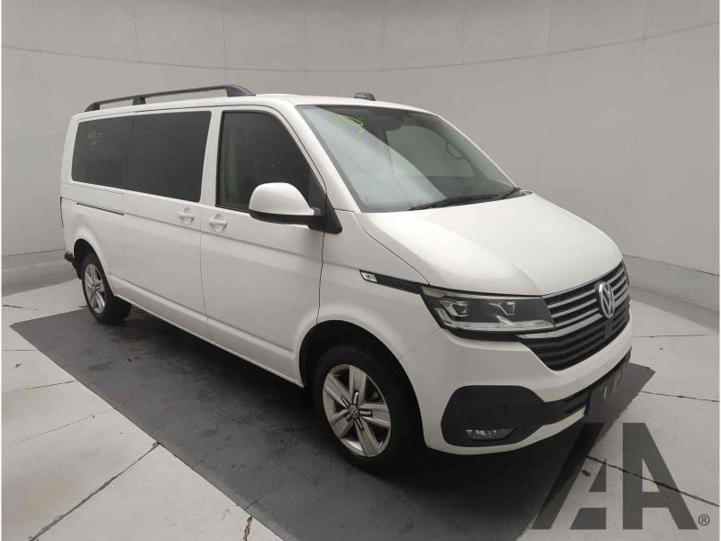 2023 VOLKSWAGEN TRANSPORTER SHUTTLE SE TDI 1968cc TURBO DIESEL SEMI ...