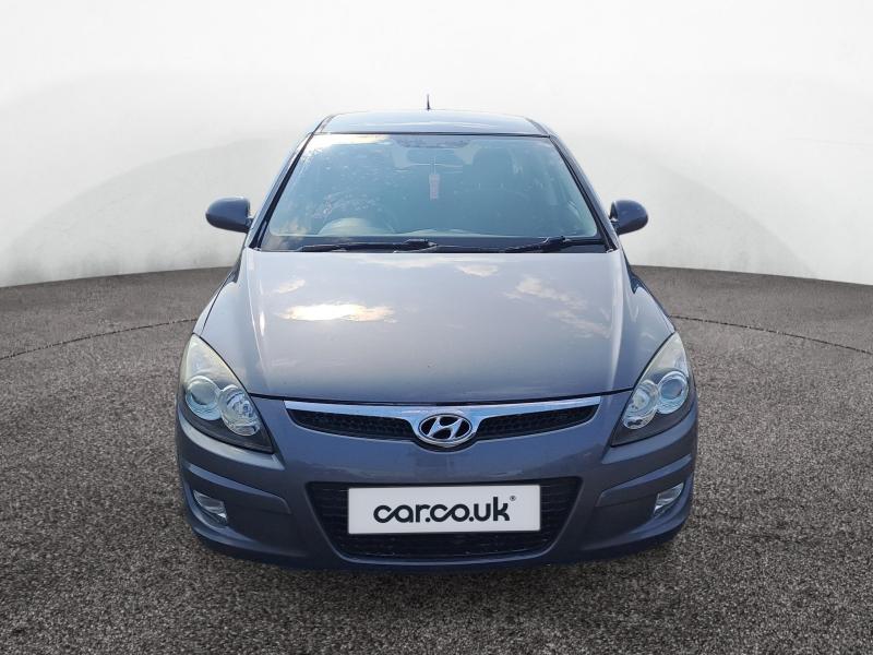 2009 Hyundai I30 Comfort Crdi a 1582cc Turbo Diesel Automatic 4 Speed ...
