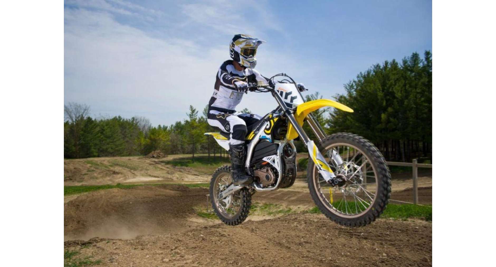 STORM BEE E L3E | Triple D Motosport