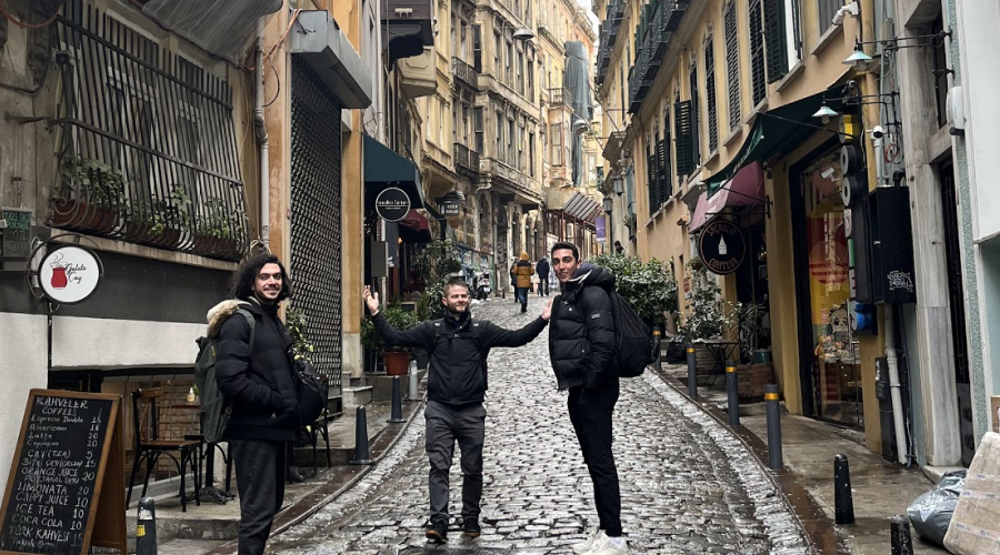 How (and Why) to Live Like a Local While Working Remotely