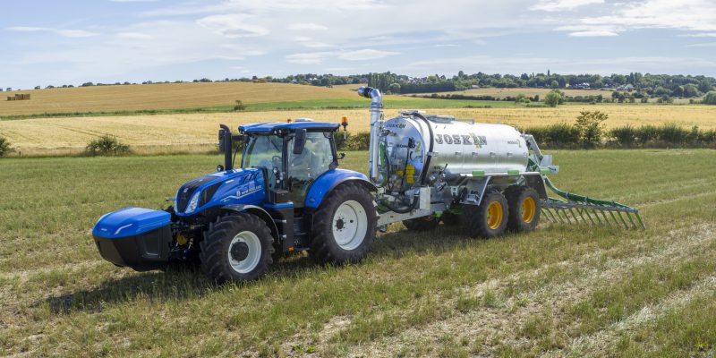 Video: Methane-powered tractor to enter New Holland range this year ...