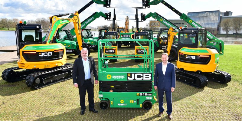 JCB receives biggest ever UK order with £65 million order for 2,100 JCB ...