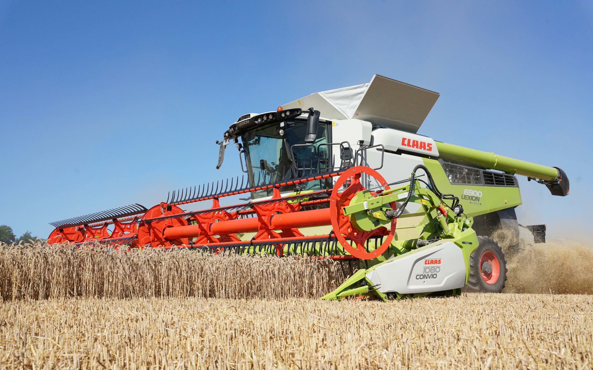 A brief history of combine complexities - Agriland.co.uk