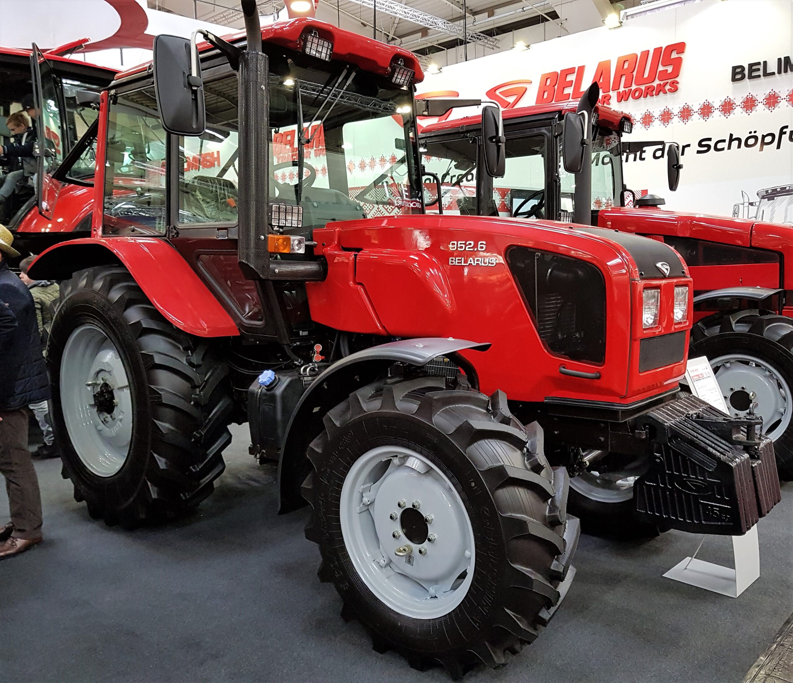 Belarus built 40,000 tractors in 2019…and sets sights on 50% increase ...