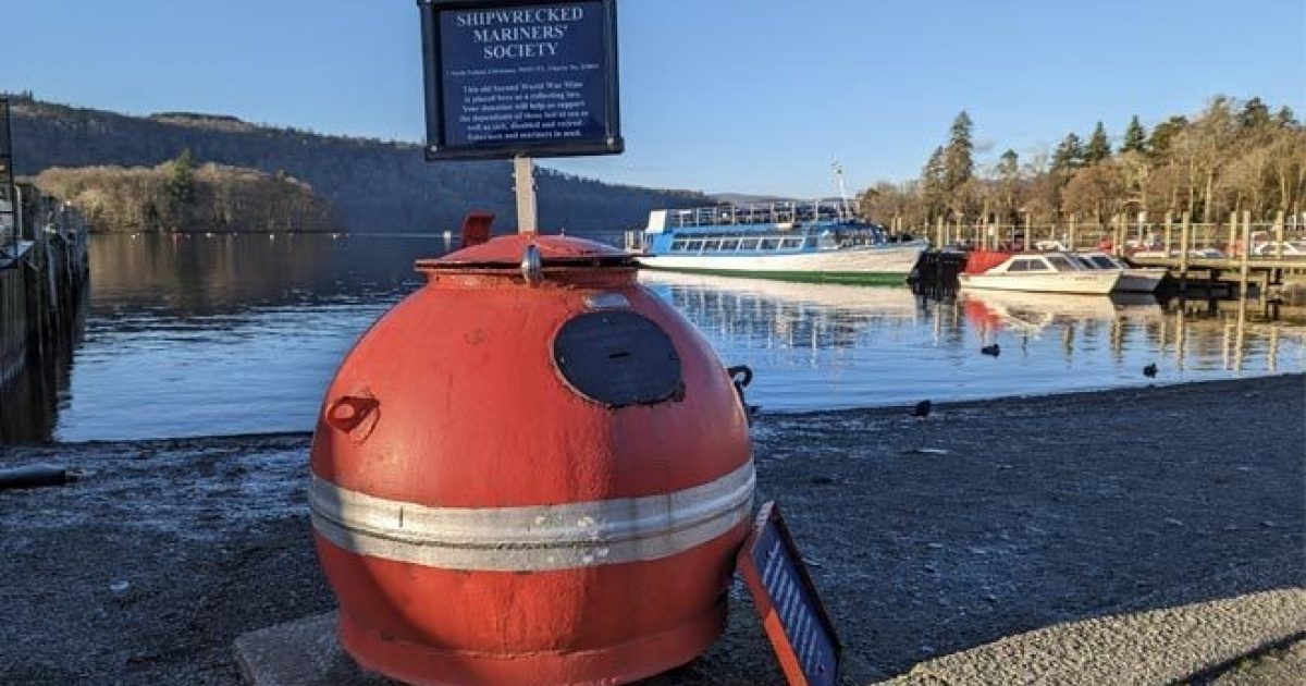 Generous Windermere visitors help raise hundreds for charity