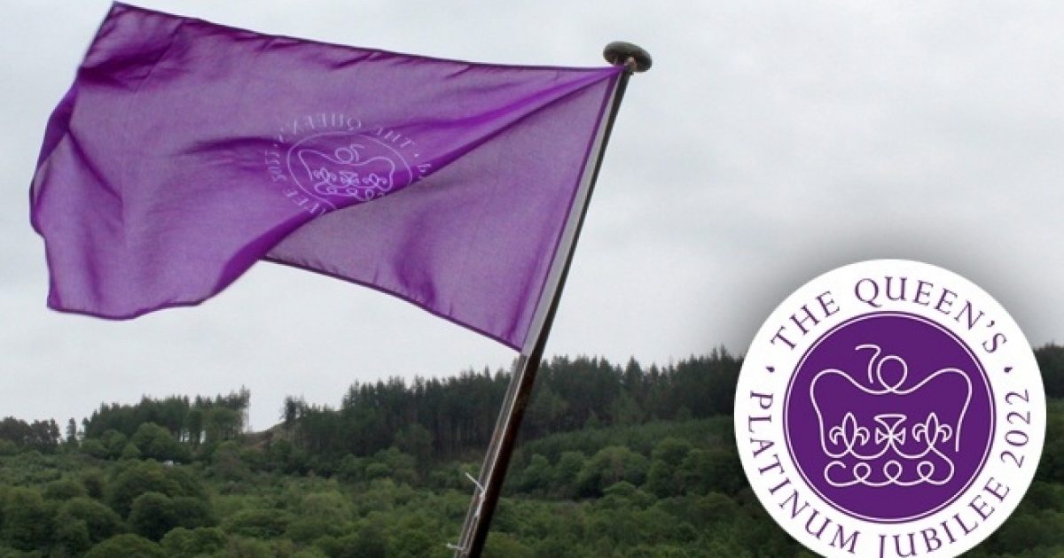 Fit for the Queen! Jubilee flag flies on Her Majesty’s favourite…