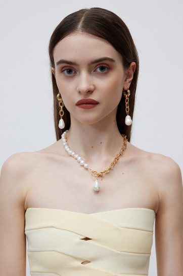 Curated Crowd - Jewellery