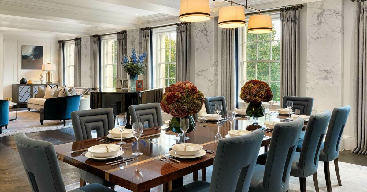 Finchatton | Grosvenor Square III