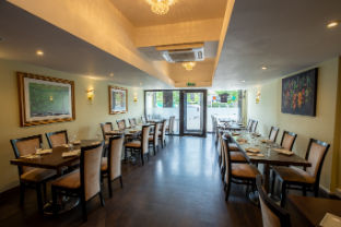 Indian Aroma: Indian Restaurant in Ilford, London