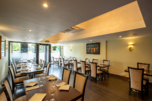 Indian Aroma: Indian Restaurant in Ilford, London