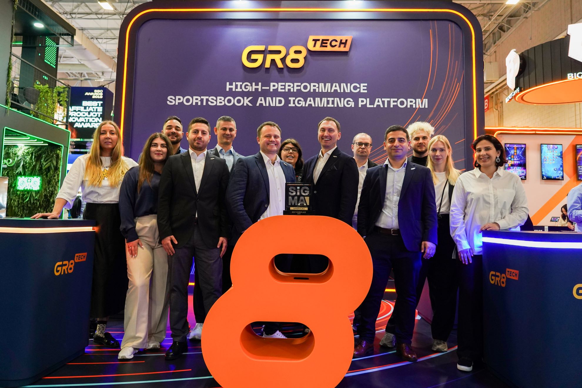 GR8 Tech Brings “Best Workplace 2024” and Fresh LatAm Insights from BIS ...