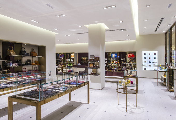 Amouage MCC Store by JHP for Amouage