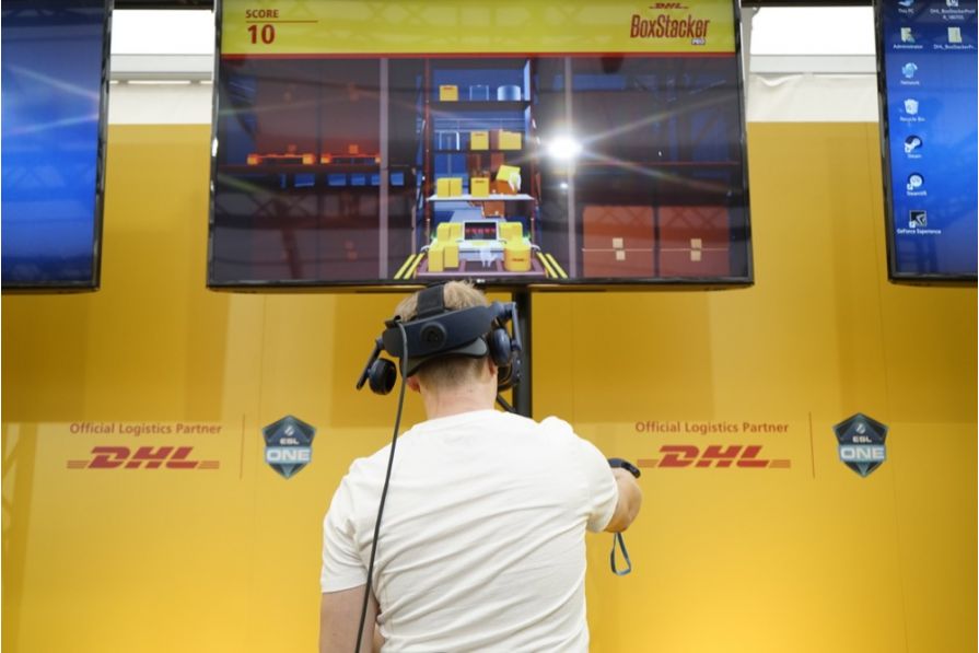 DHL Box Stacker Pro VR Experience by Trent Payne for DHL