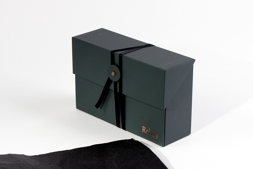 Rebus Signet Ring Boxes by Progress Packaging for Rebus