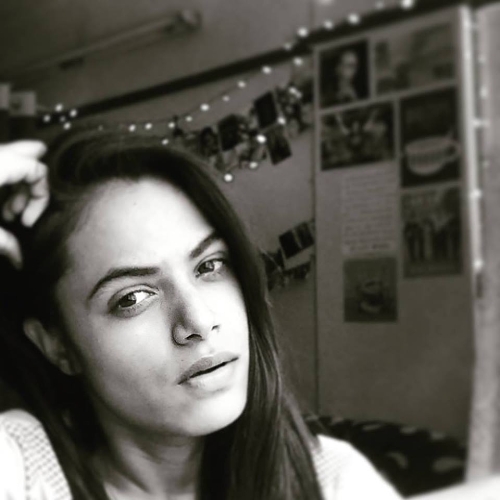 Lisa Sharma's Instagram, Twitter & Facebook on IDCrawl