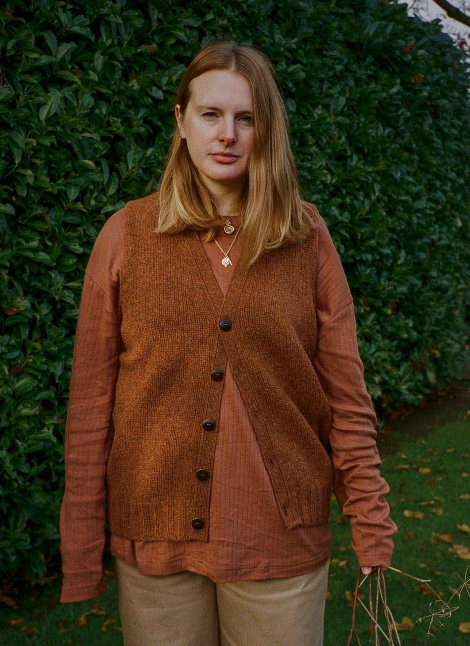 Button Up Sweater Vest | I AND ME