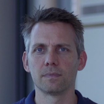 A compact pre-chamber ignition system for high-efficiency gasoline ...