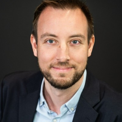 Function as a Product - a pragmatic approach towards software-defined vehicles - Mobex