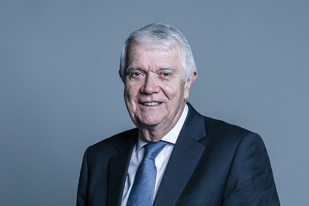 Welsh minister announces commission to look at transport schemes in the ...