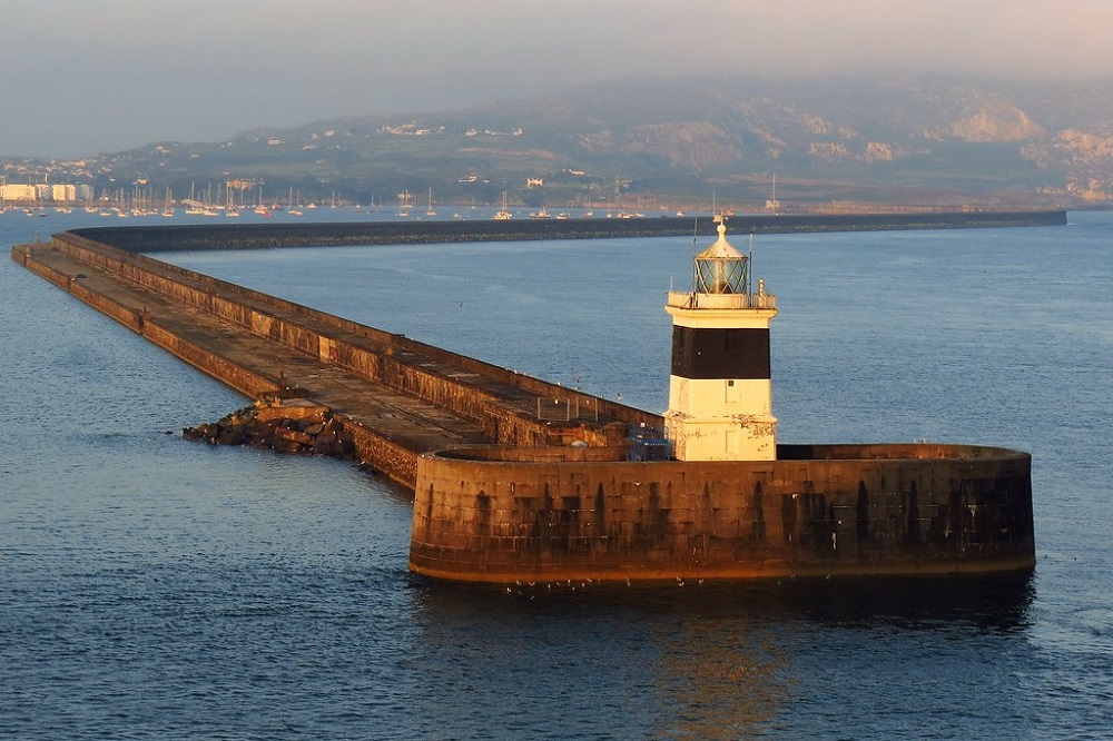 Plans submitted for refurbishment and repair of historic Holyhead landmark