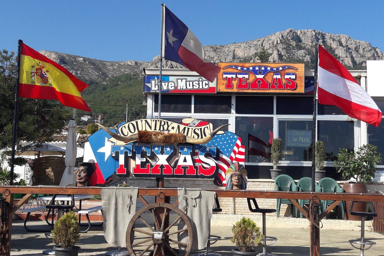 Live Music Guide & Entertainment in Calpe | Live Music & Entertainment ...