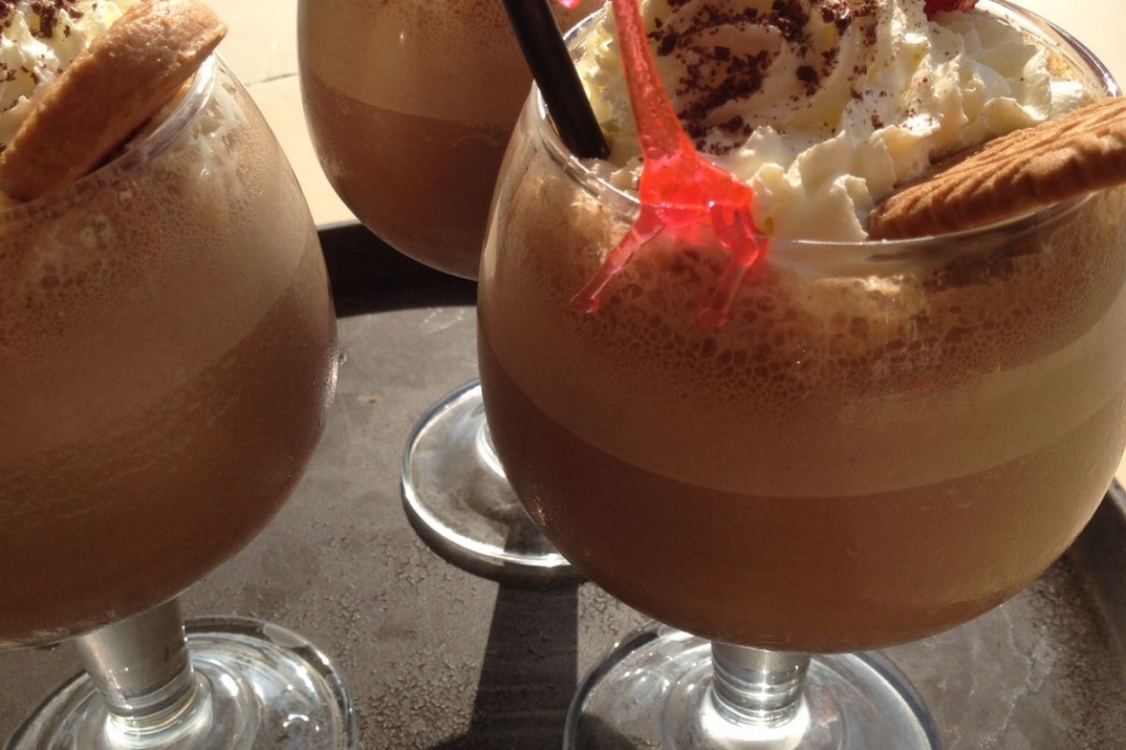 Coconuts Calpe - Cocktail Bar & Restaurant | Chiringuitos & Beach Bars ...