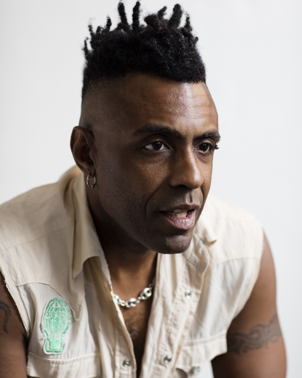 Album Review: Omar - Love In Beats