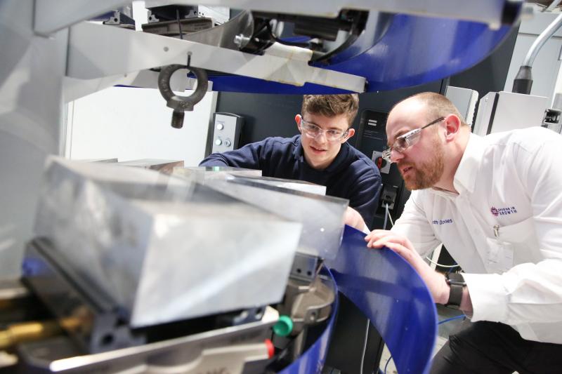 World Leading Aerospace Business Urges Yorkshire Manufacturers To Win ...