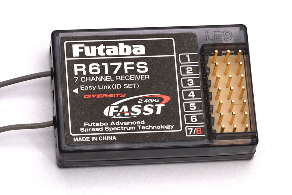 Futaba R617FS 7-Channel Receiver 2.4GHz FASST