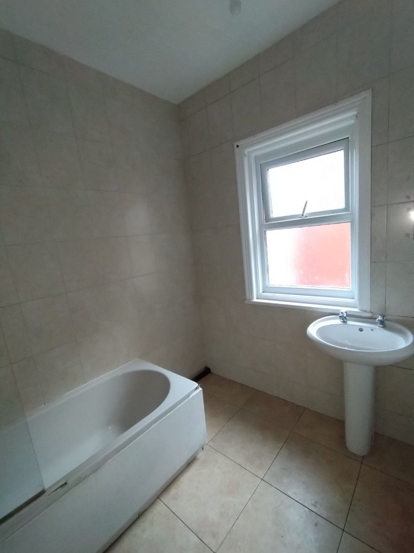 and 121a St. Albans Road, Lytham St Annes, FY8