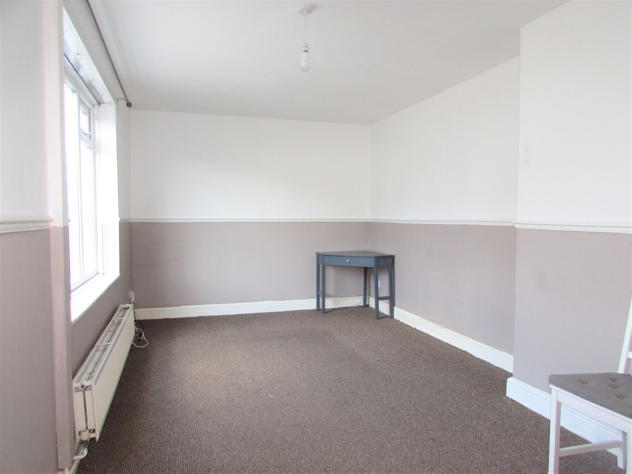 3 Bedroom Mid Terraced House To Rent in 9 Crowland Road, Manchester ...