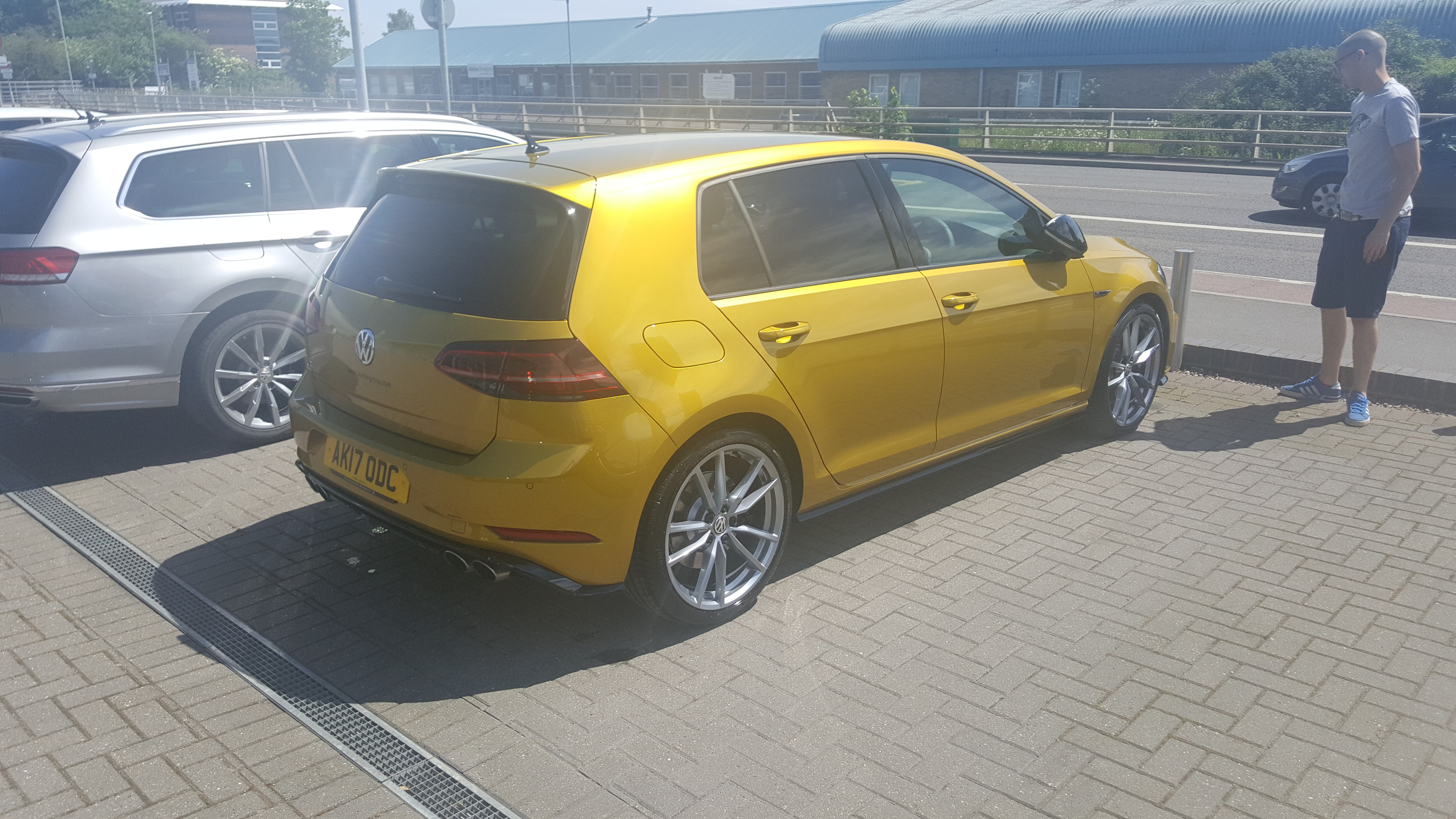 Turmeric yellow/White sliver - VW Golf R MK7 Chat - VWROC - VW R Owners ...