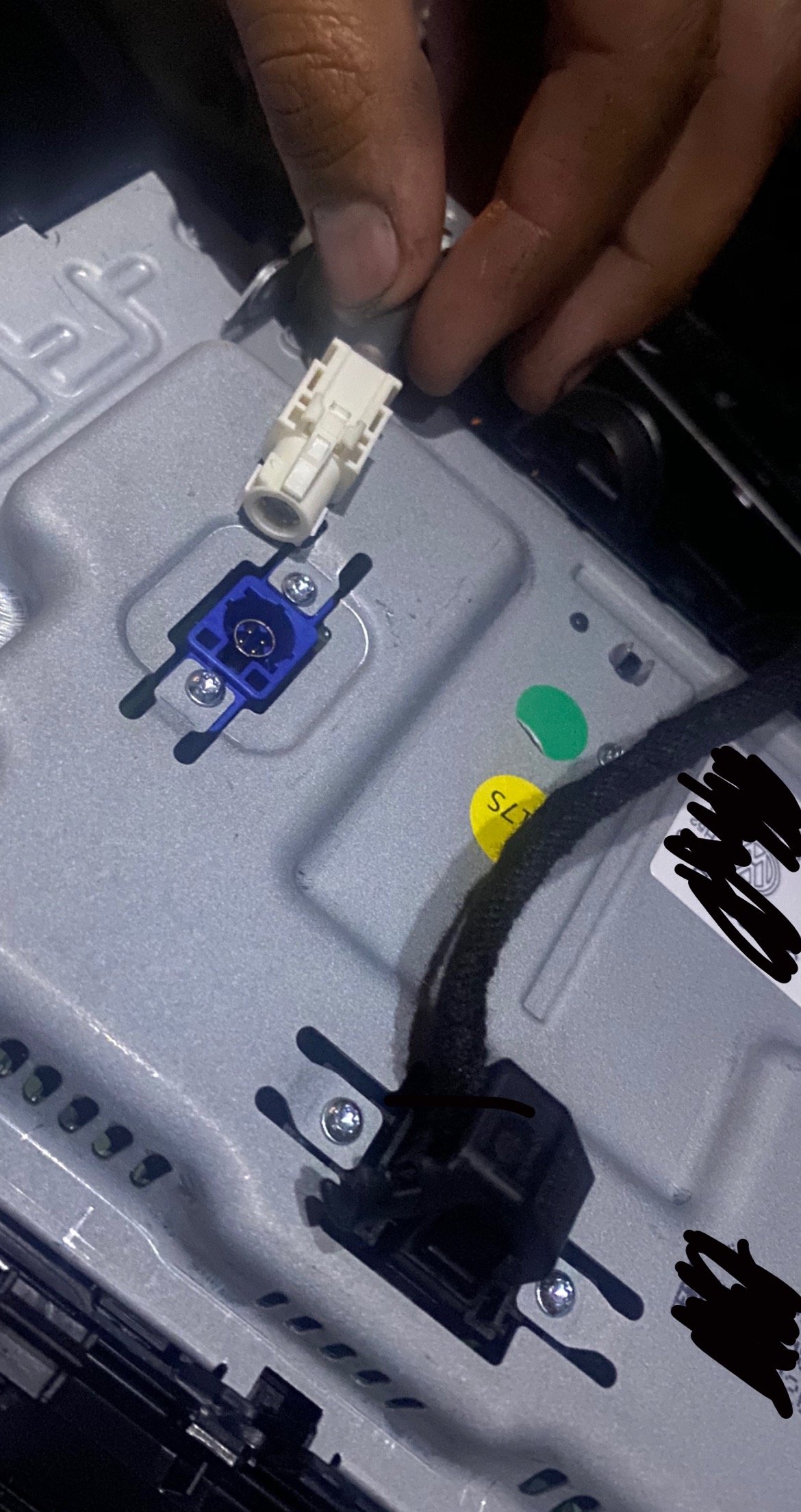 Vw mib2 fitting - Modifying your Golf R MK7 - VWROC - VW R Owners Club