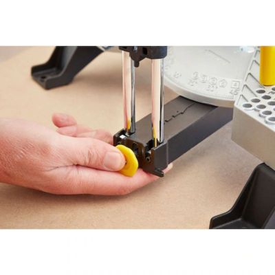 CAIXA DE ESQUADRIA DYNAGRIP™ COM SERROTE STANLEY - CHAVE VERTICAL